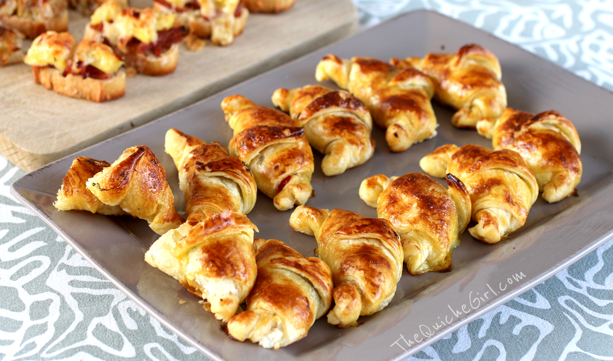 Apéritif // Minis croissants et toasts sucrés-salés | QuicheGirl